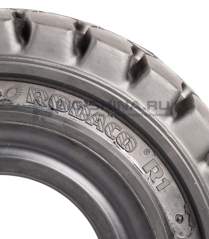 Шина цельнолитая RODACO R1 5.00-8/3.00 (без борта) за 7 950 руб.